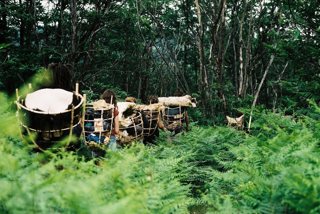 Ag Cruinniú Aibhleogaí; Gathering Embers - Cruinniú na nÓg